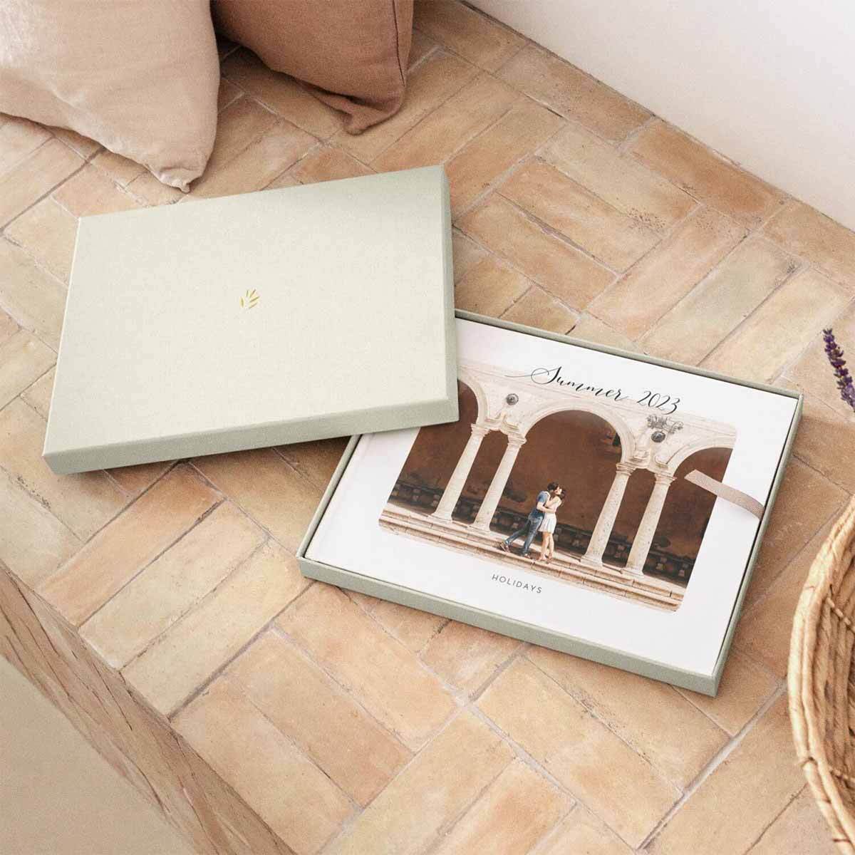 Photobook gift box landscape